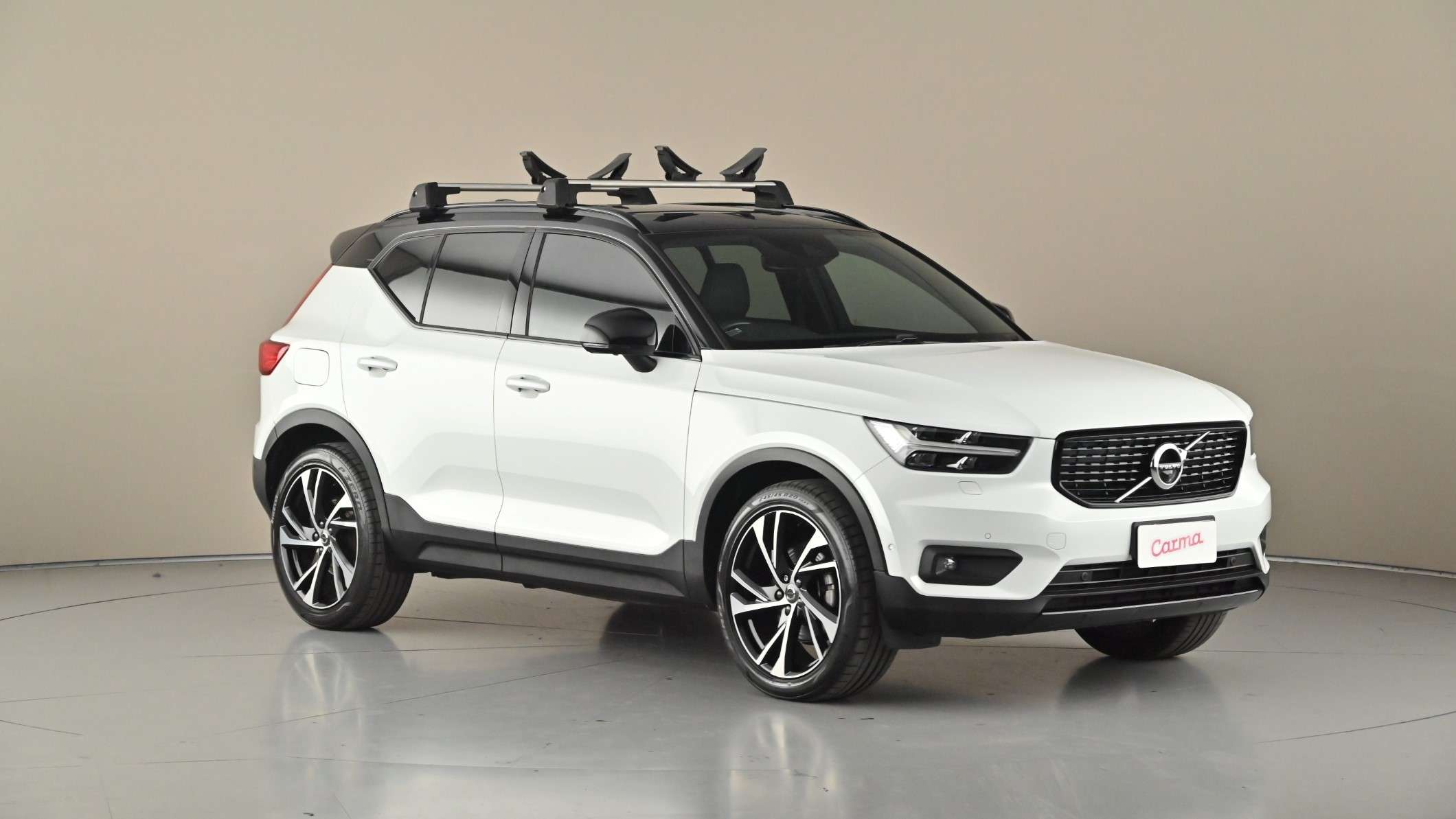 Buy used 2018 VOLVO XC40 $42,990 in Sydney | Carma