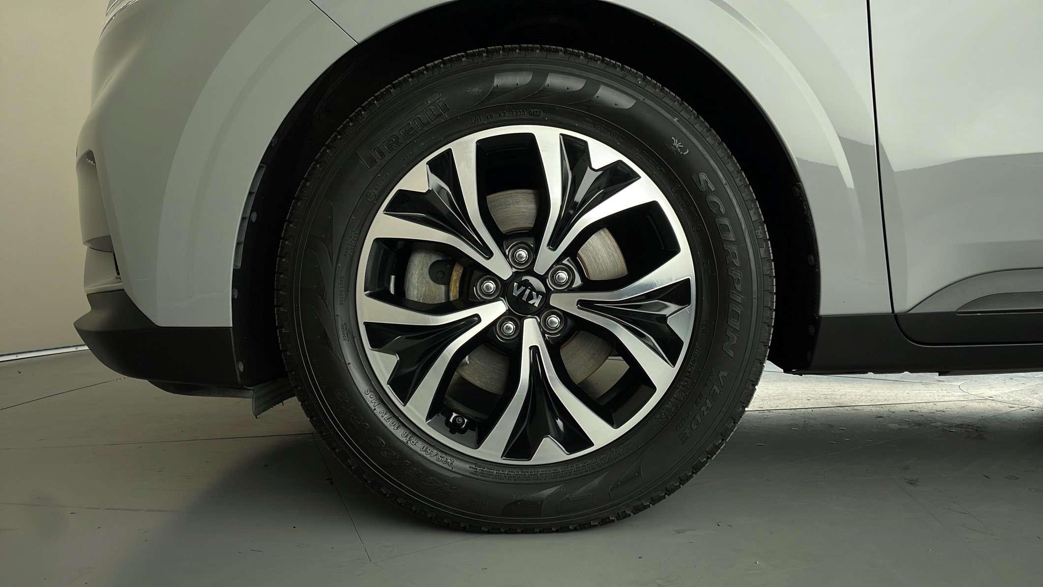 Carma | 2020 KIA CARNIVAL $53,990